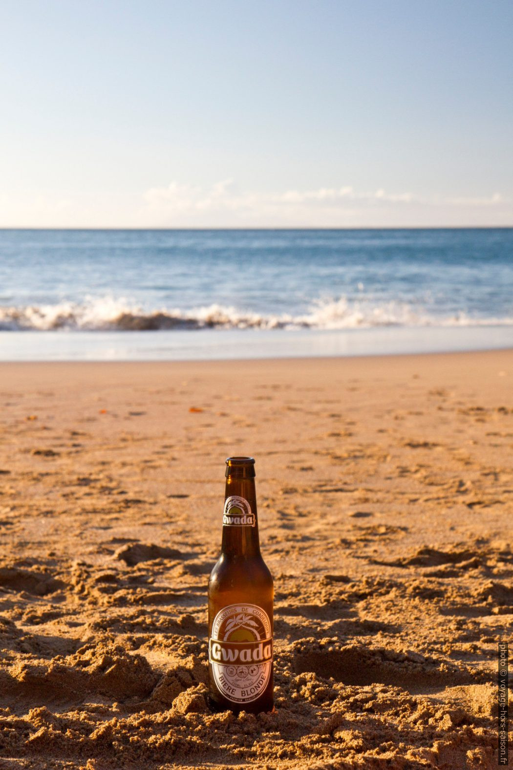 Coucher de soleil à l’Anse de la Perle – Voyage Hors Saison