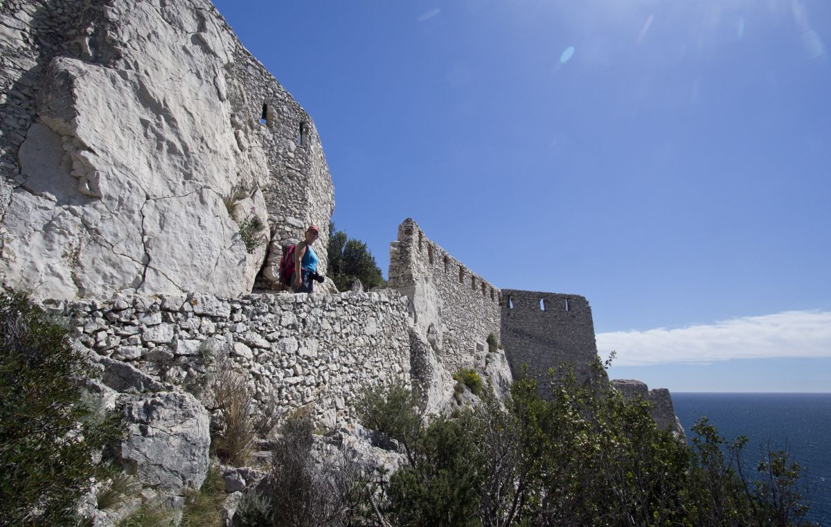 La Grotte de l’Os, la Crête et la Calanque de Morgiou