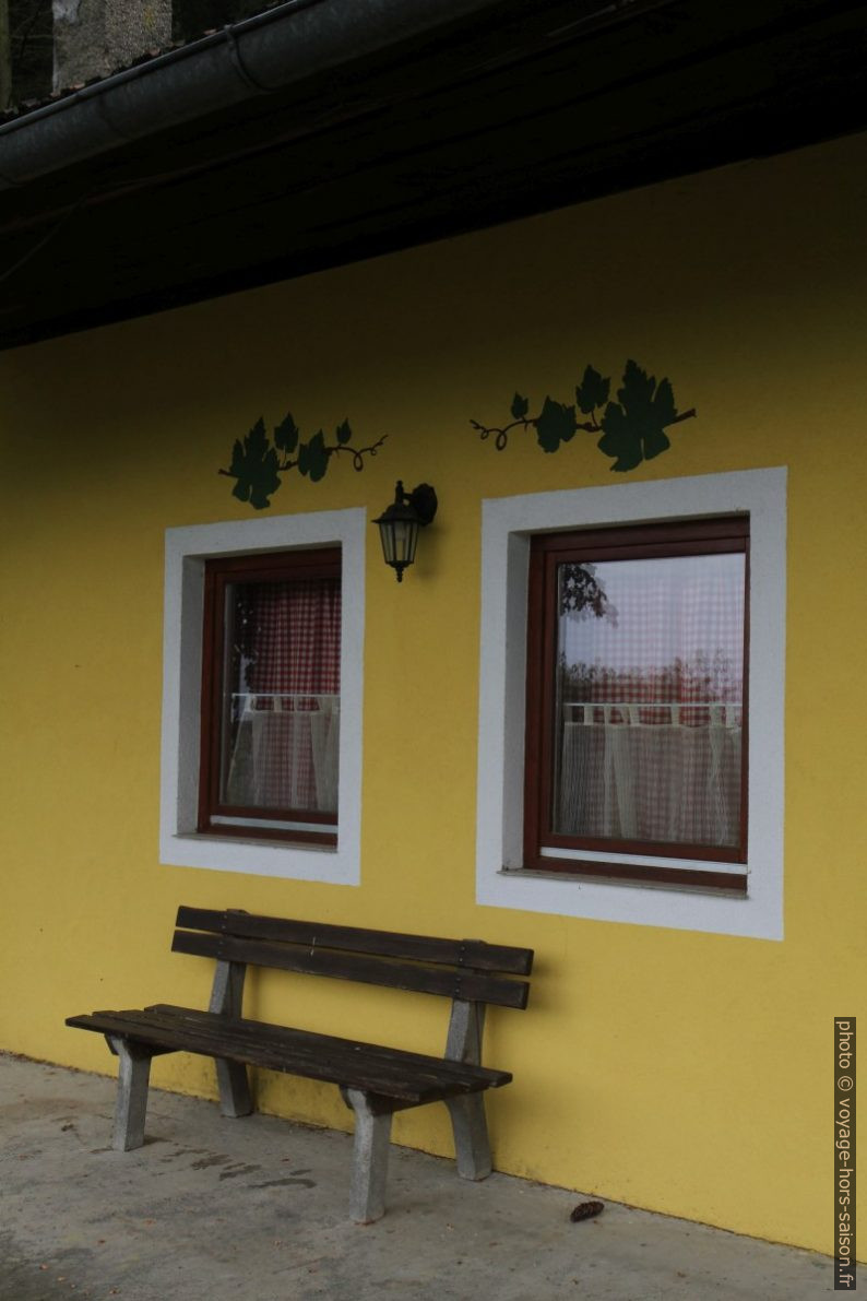 Ruelle de caves à vin Eichberger Kellergasse – Voyage Hors Saison