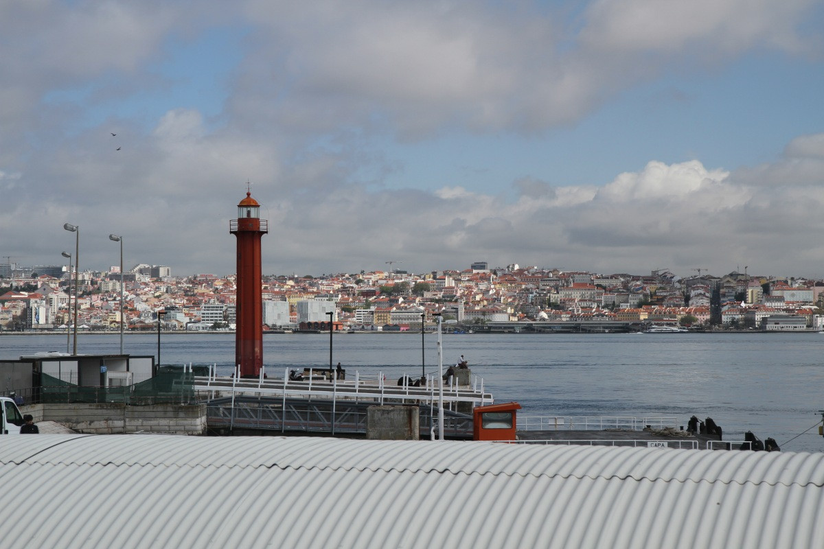 La frégate Dom Fernando II au port de Cacilhas – Voyage Hors Saison