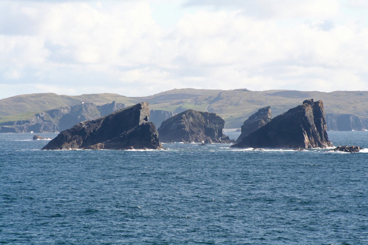 Passage dans les Îles Shetland par un soleil radieux – Voyage Hors Saison