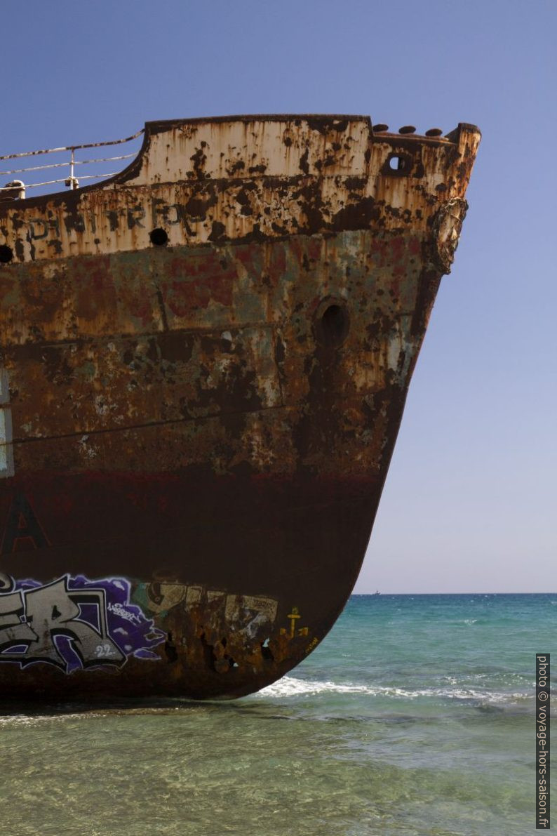 L’épave du navire Dimitrios – Voyage Hors Saison