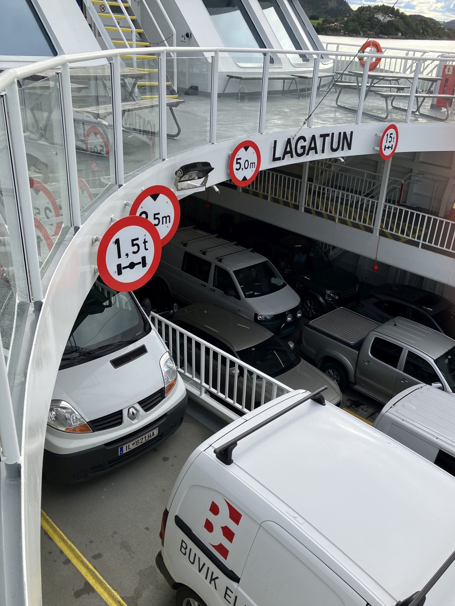 Passage en ferry de Flakk à Rørvik – Voyage Hors Saison