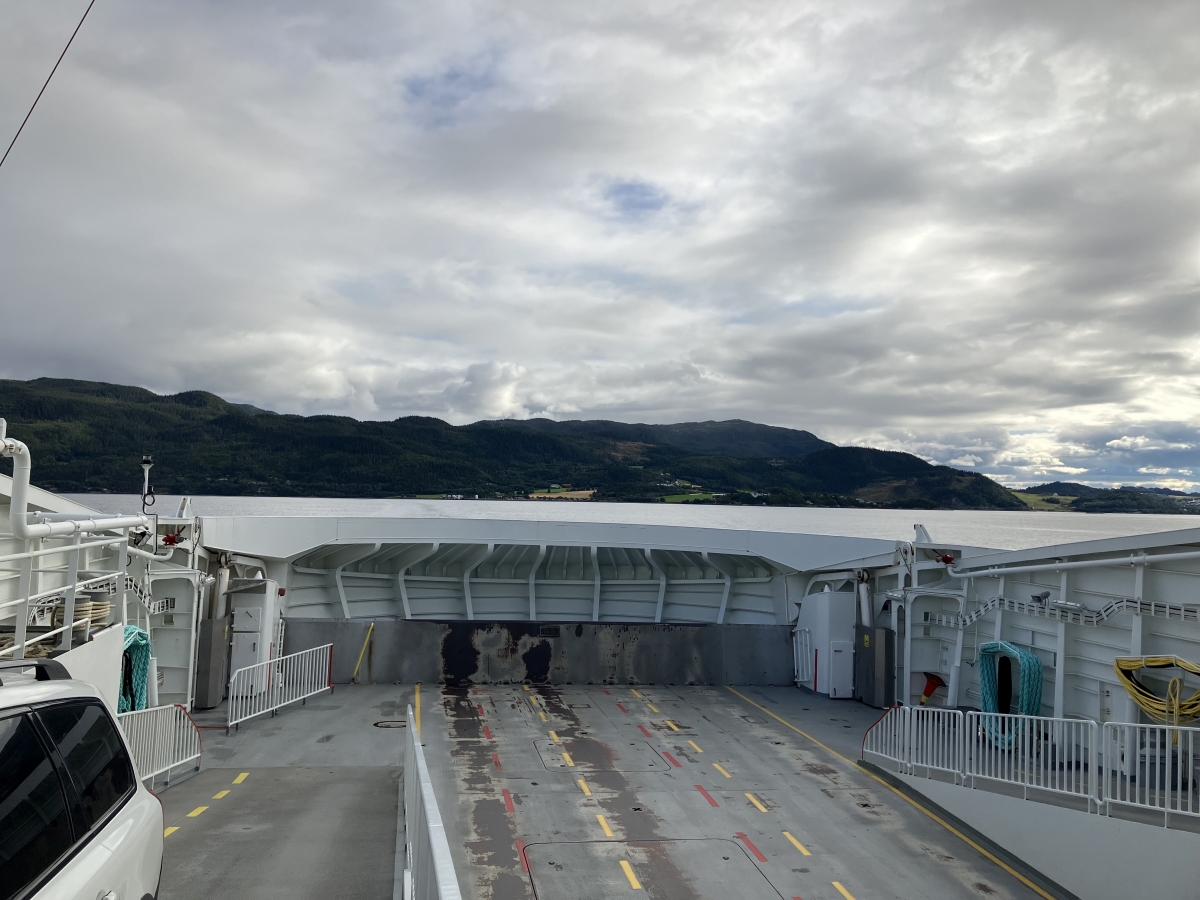 Passage en ferry de Flakk à Rørvik – Voyage Hors Saison