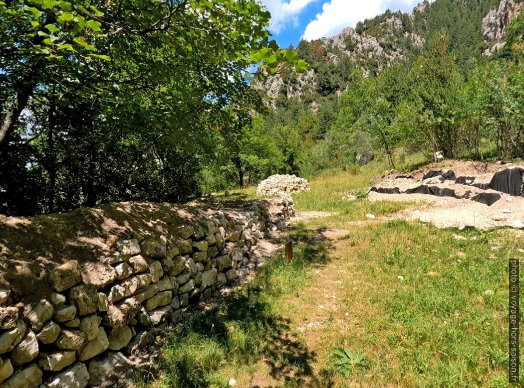 Le Point Sublime et les Grottes de St. Maurin